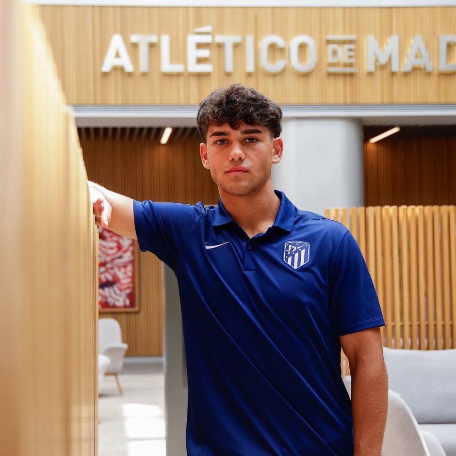 Mario Maroto, nuevo jugador del Atleti B - Club Atlético de Madrid ...