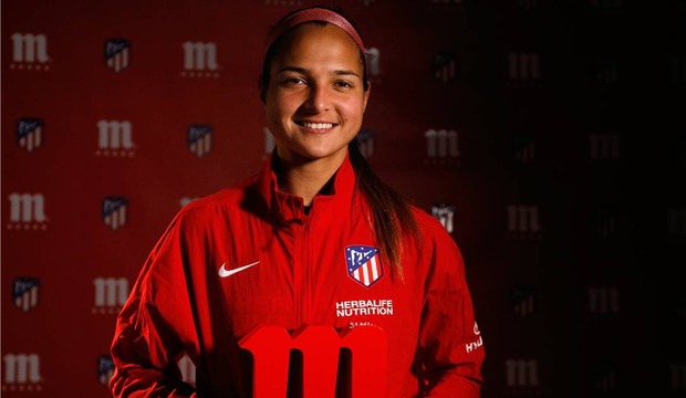 Deyna: "El equipo está motivado, ilusionado y con muchas ganas de jugar ...